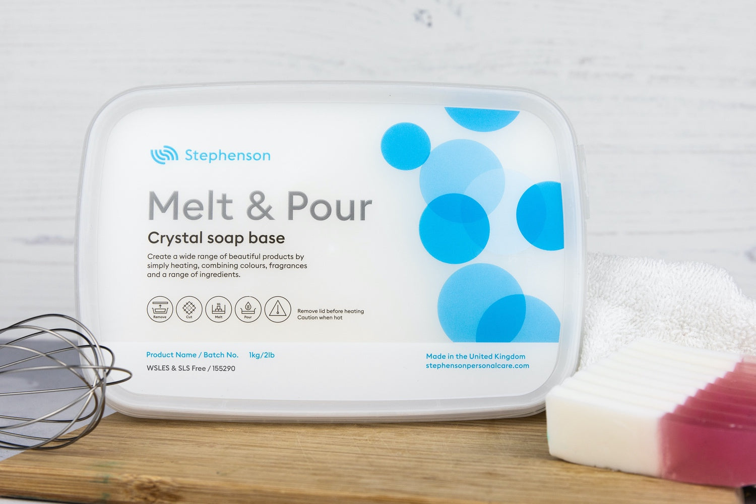 Melt and Pour Soap Base - White SLS & SLES Free – Mystic Moments UK