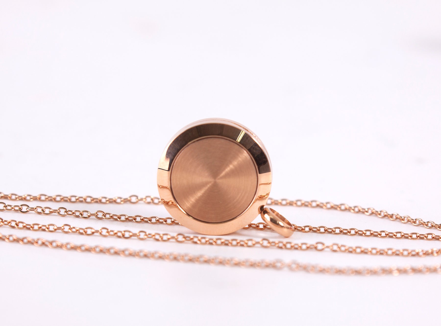 Dharma Wheel | Aromatherapy Oil Diffuser Necklace Locket with Pad ...